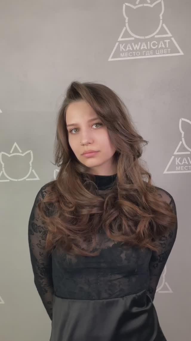 Интересная укладка, которая придаст объема и воздушности Вашему образу!!!