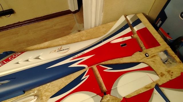 №2- Содержимое посылки Olympus F3A pnp от фирмы FMS.