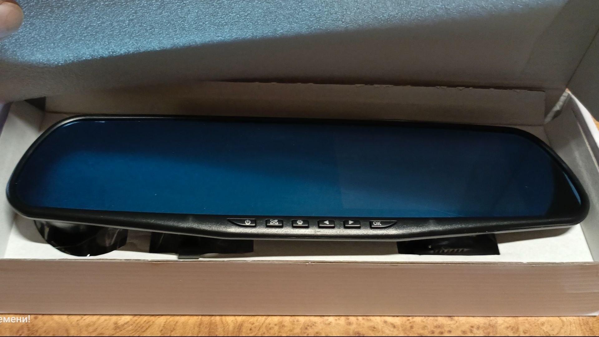 Замена видео регистратора-зеркала + JDM болты, вместо пистонов.