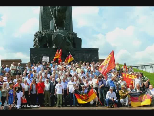 ДРУЗЬЯ МОИ ДРУЗЬЯ, ВАС НЕ БЫВАЕТ МНОГО...