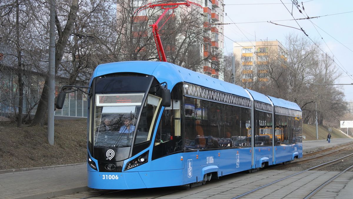 Поездка на трамвае Витязь-Москва по маршруту №26 (обратно) м. Октябрьская-м. Университет 07.02.2026