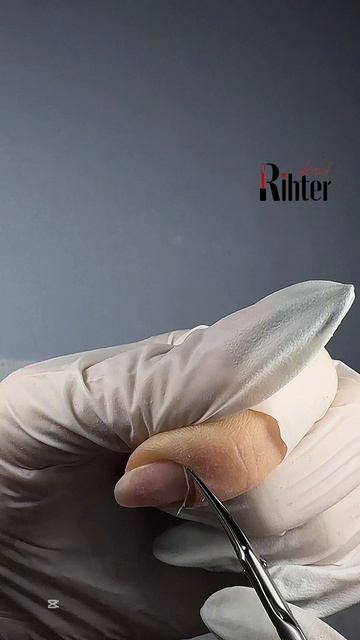 Блок 1. Урок 4. Выбор размера ножниц - Срез кутиулы.