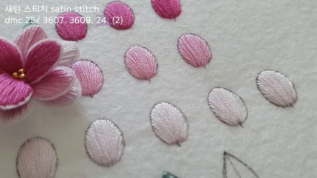 022. Вышивка "Дикая роза". Собираем цветочек из вышитых лепестков.