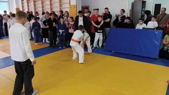 1. Хакимзода Мухаммад