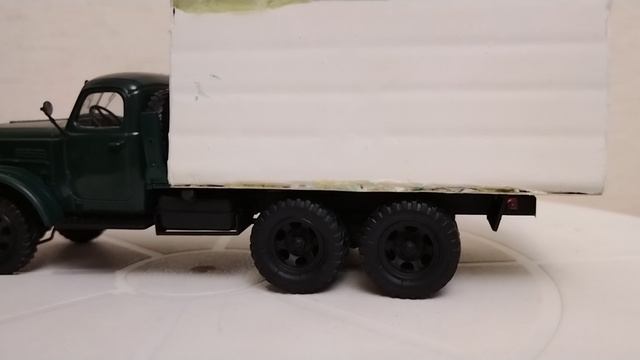 служба быта:  Передвижная химчистка на базе Зис 151