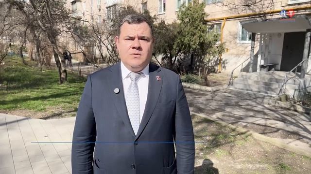 Специалисты внутригородских районов проводят подомовые обходы пострадавших квартир и домов,