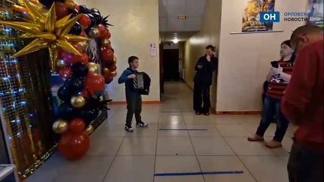 Юный ливенский баянист исполнил «Куклу колдуна» для экранного Князя