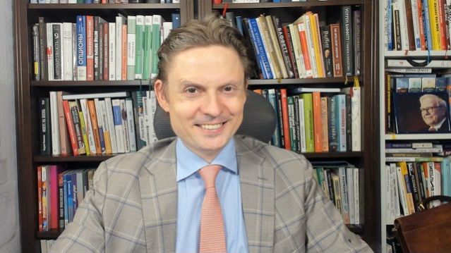 😱Кажись началось: рубль тронулся... Какой будет девальвация после изменения бюджетного правила?