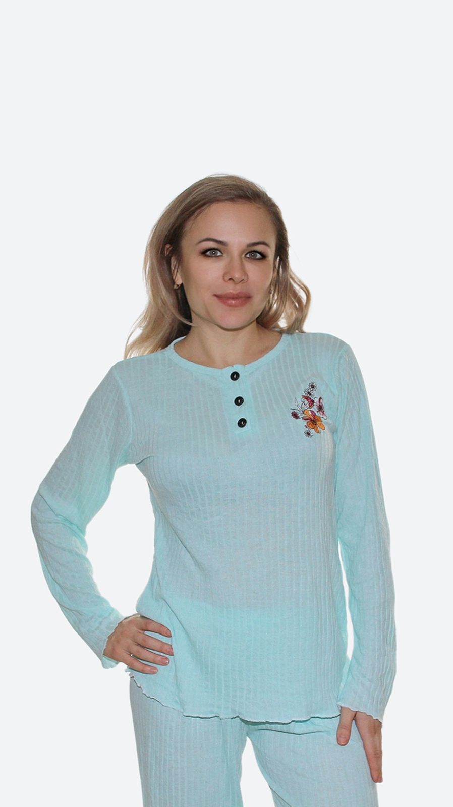 Нежно-голубая женская домашняя пижама комплект