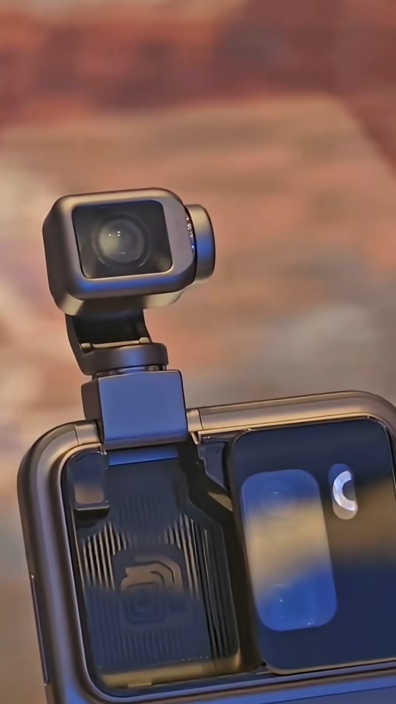 Honor Robot Phone - ВАЛЛ·И🤖 Первое знакомство с технологичным будущем из поднебесной #shorts #honor