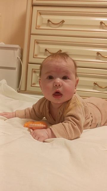 Настя растёт