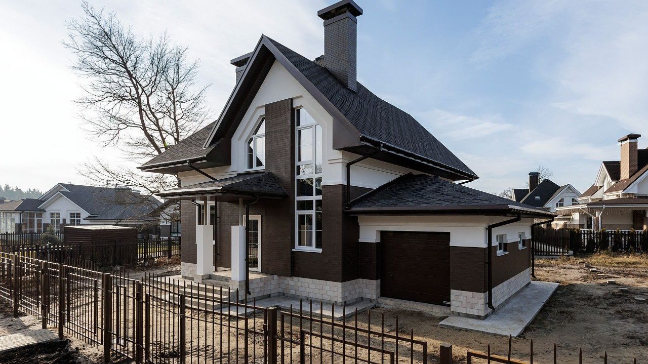 Двухэтажный дом, площадью 127,35 м²