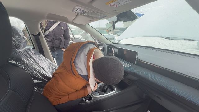 ЧТО ВЗЯТЬ ДО 2 МИЛЛИОНОВ: ВЕСТА или ДЖОЛИОН?! Что из себя представляет новый HAVAL JOLION COMFORT