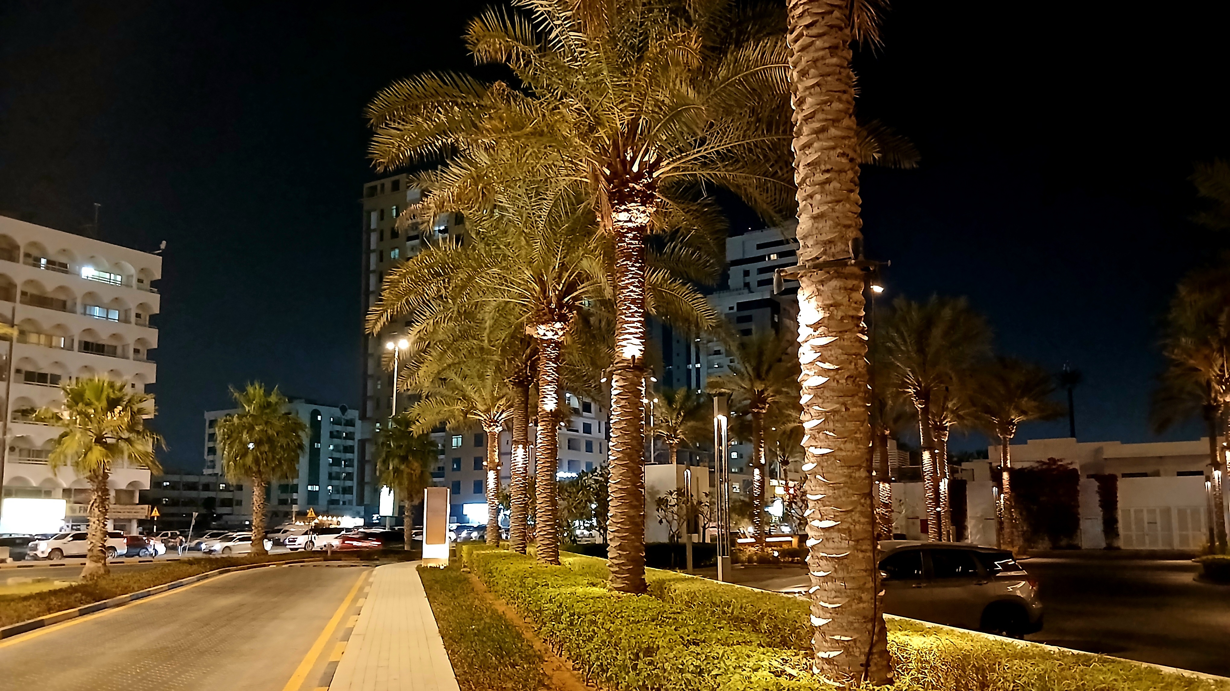 ФУДЖЕЙРА. НАБЕРЕЖНАЯ КОРНИШ. Прогулка по Фуджейре. Фуджейра сегодня. ОАЭ