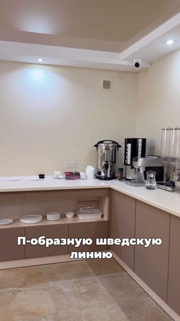 Мебель для шведской линии. Спроектировали и установили компактную П-образную шведскую линию