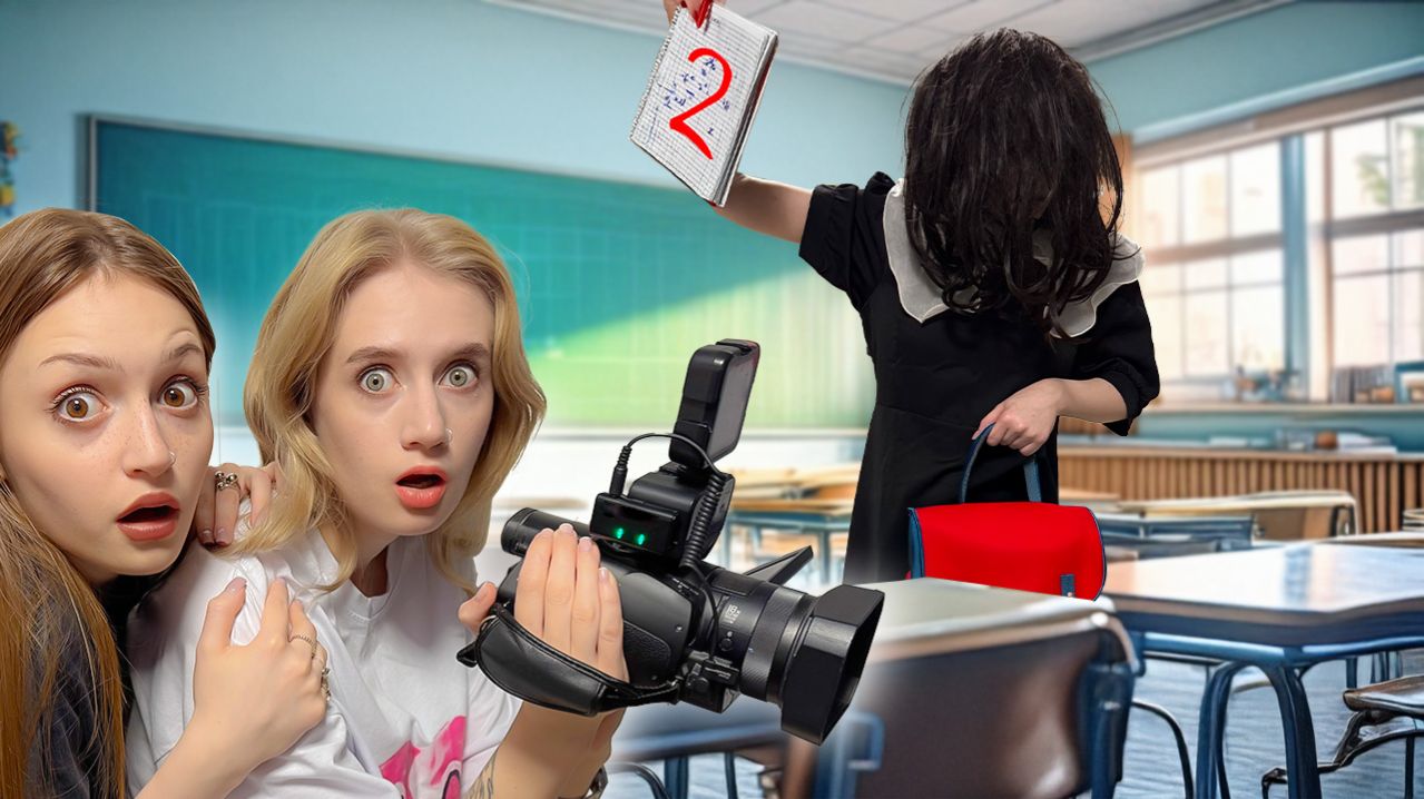 Наша Училка ОДЕРЖИМАЯ !