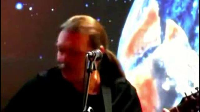 Холодный снег( гр Скоморохи )