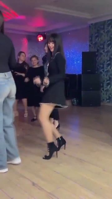 Искусство танца: мастерство, требующее грации и умения