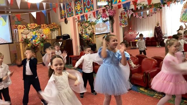 Игра-ускорялка "Будем маме помогать!" Группа №10 "Солнечные зайчики"