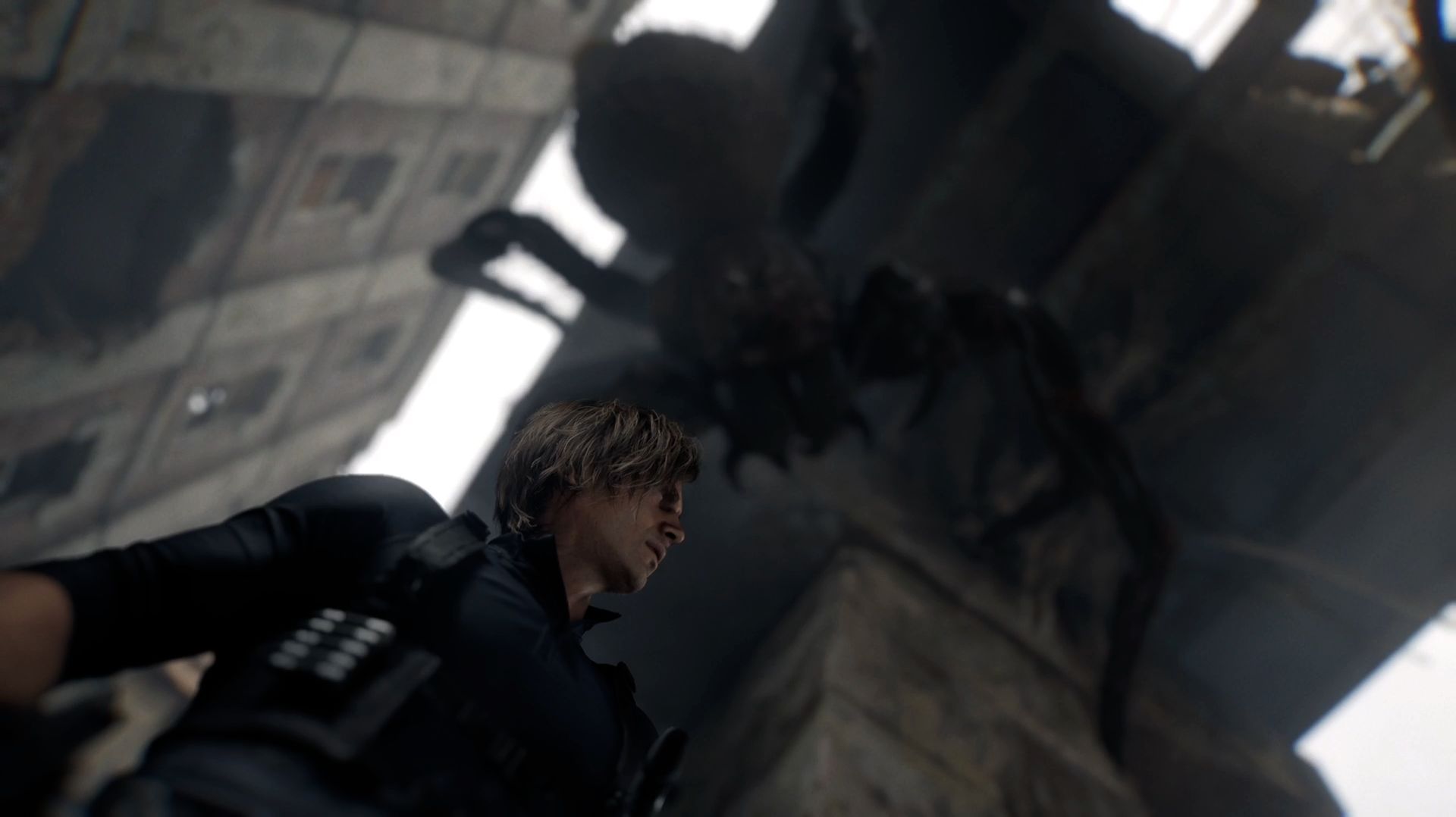 RESIDENT EVIL requiem(Выбрались из клиники и наконец началась арка Леона в Ракун Сити)6