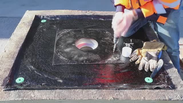 Монтаж металлической воронки VILPE, модель A