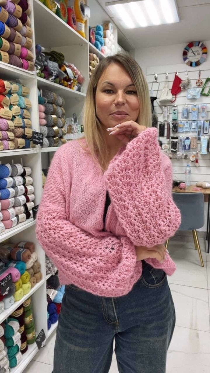 Обзор вязаного кардиган с ажурными рукавами