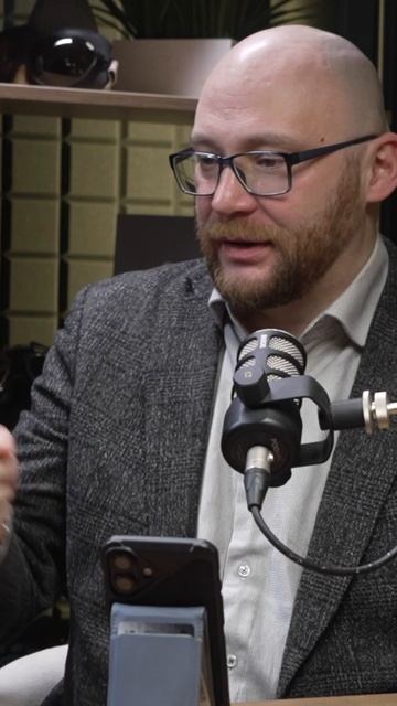 ✍🏻 Напоминаем о «законе о русском языке».