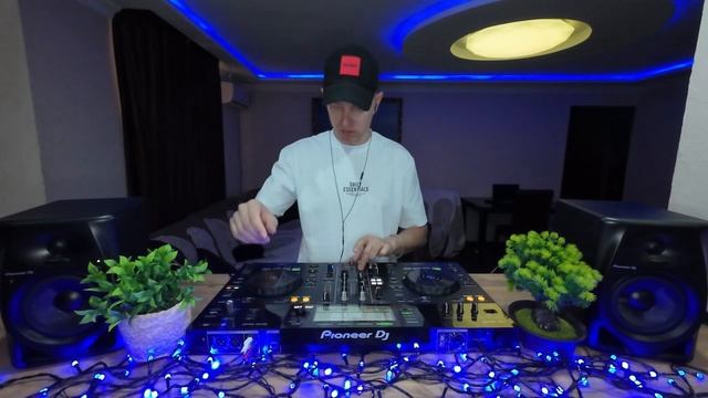 Dmitry Glushkov - New Volume 008