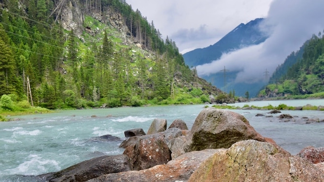 Красоты,река Белая