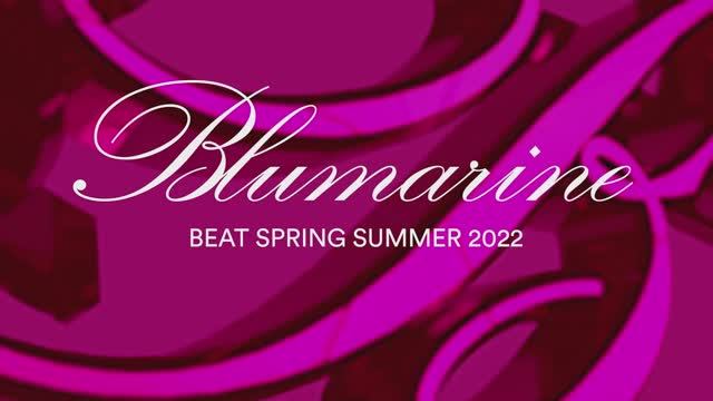 Показ женской коллекции Blumarine весна-лето 2022