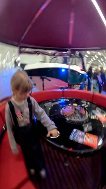 лодка барбекю