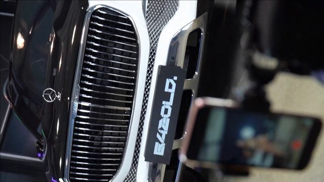 김가온 화이트 핫팬츠 탱크탑 안산 슈퍼카 스튜디오 촬영 [4K] #레이싱모델 #김가온 - 1080