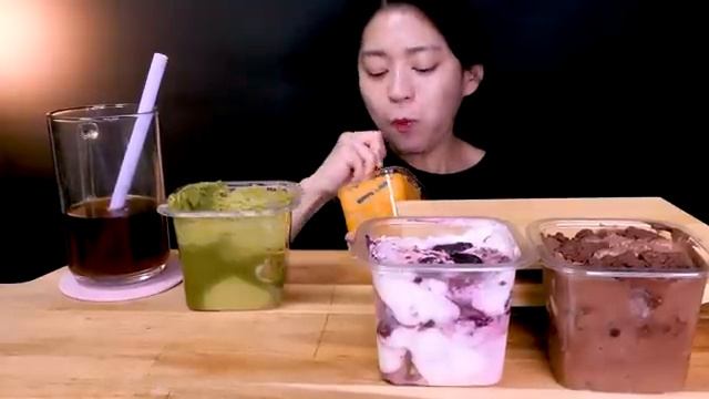 떠먹는 케이크엄청 꾸덕하고 묵직한 떠먹는 케이크 먹방 Dangdang Bakery - Chocolate Matcha Cheese Cake ASMR Mukbang