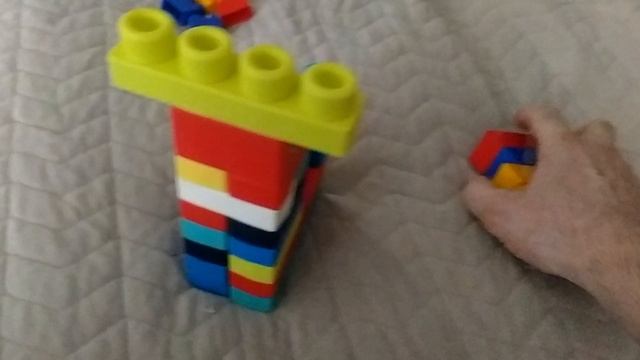 собираем из кубиков попугая