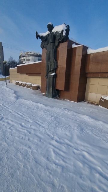 Памятник Героям Советского союза Ивановской области