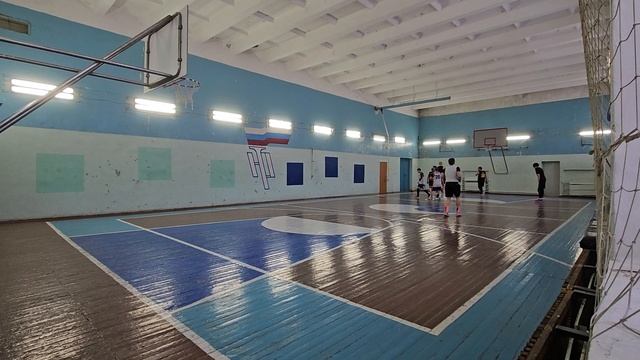 белые против цветных 4-я четверть