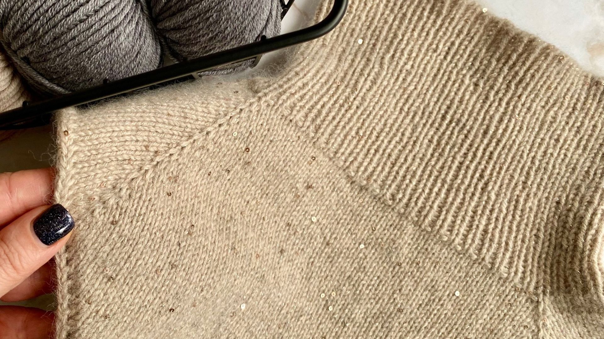 Манишка (часть 5). Росток. Реглан.