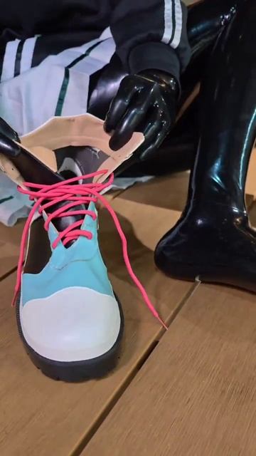 Латексные ступни