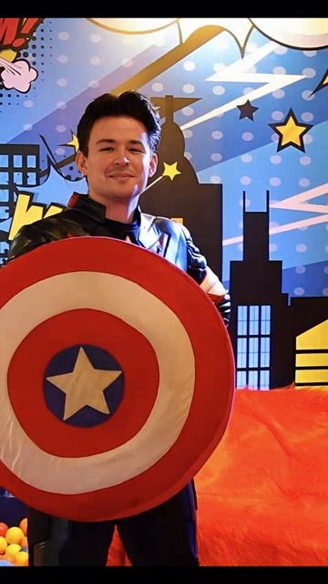 Супергеройские селфи