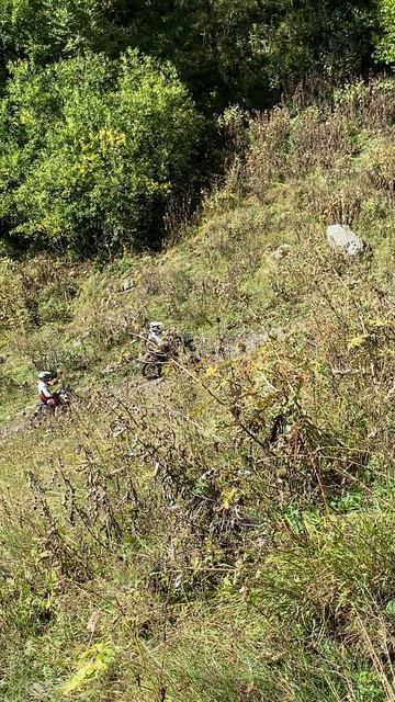 Как не надо ездить на эндуро мотоцикле) Мастер класс по езде в горах от товарища