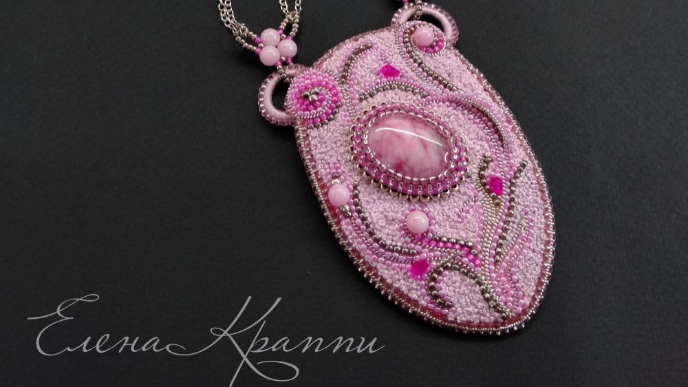 Кулон с родохрозитом.