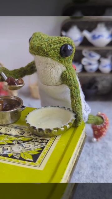 Лягушонок на кухне