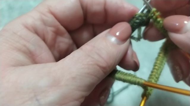 Начинаем вязать носки.Первые три шага.