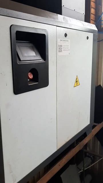 Винтовой компрессор Ironmac IC 30/15 DIGI WiFi