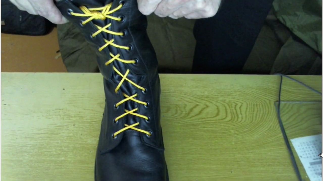 Шнуровка обуви "сверху вниз"