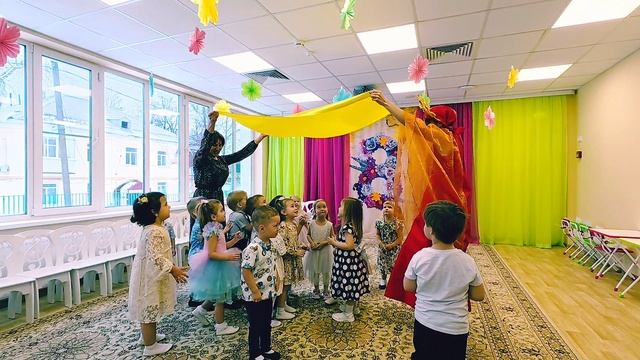 2026.03.02. Детский сад N 43. Группа "Ивушка". Светит солнышко в окошко ...