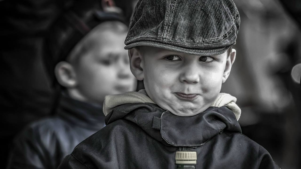 военкомат против школьника( в мелоне)