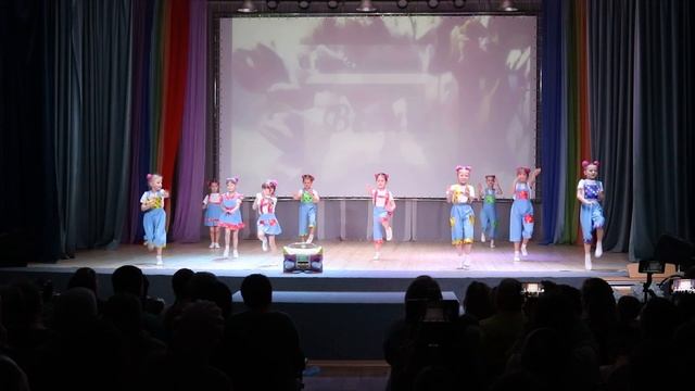 Театр танца "Мозаика", "Кнопочки".