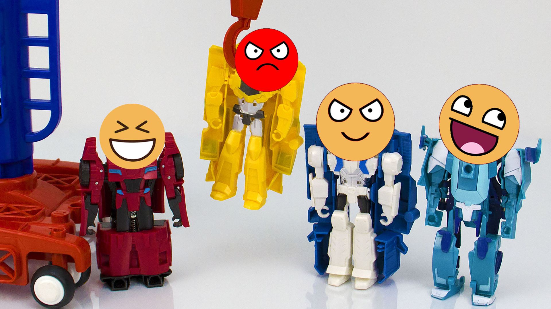 Мультик Сайдсвайп шутит над роботами с подъемным краном. Мультики про Трансформеров.