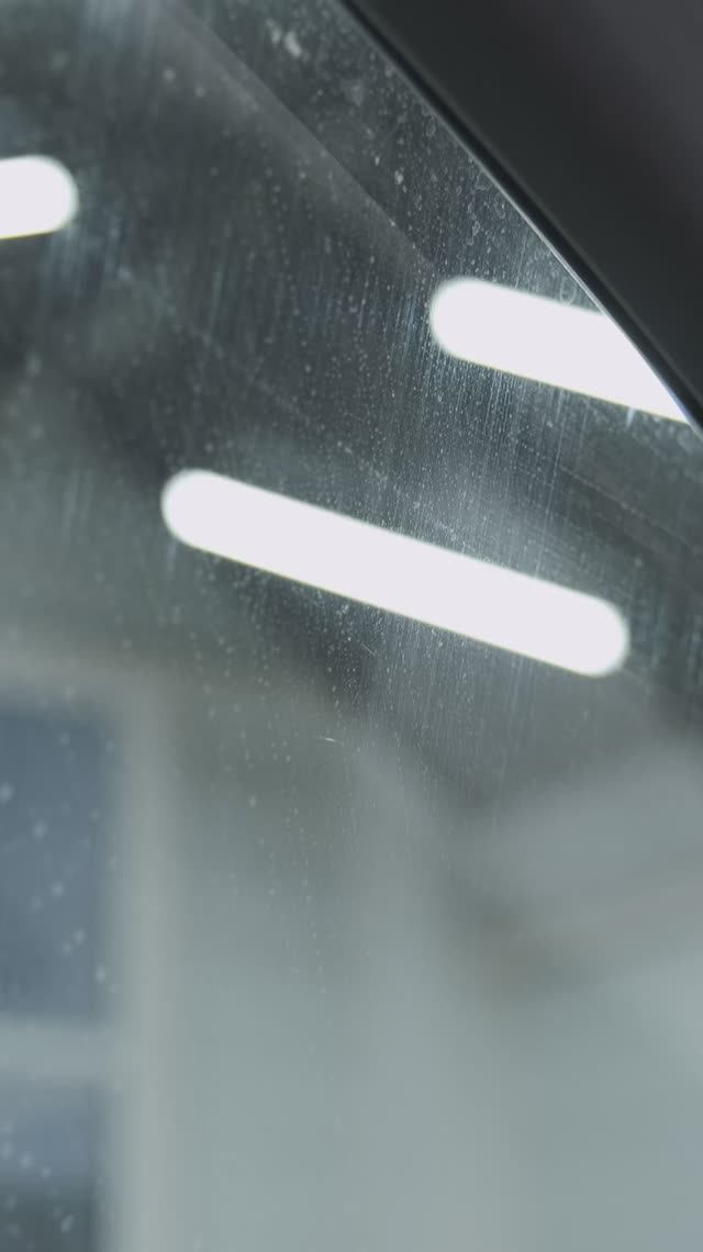 Правильная техника очистки стёкол